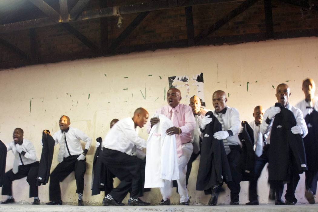 phuphuma love minus au théâtre lévi strauss au musée du quai branly ...